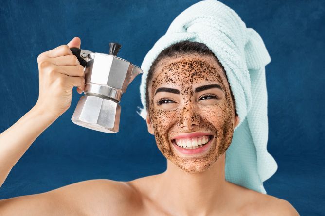 3 Homemade Coffee Scrub Recipes for a Spa-like Glow at Home! | Catchy ...